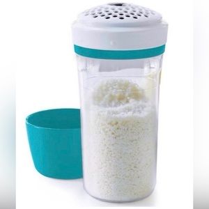 Tupperware | Kitchen | New Tupperware Exclusive Parmesan Cheese Shaker ...